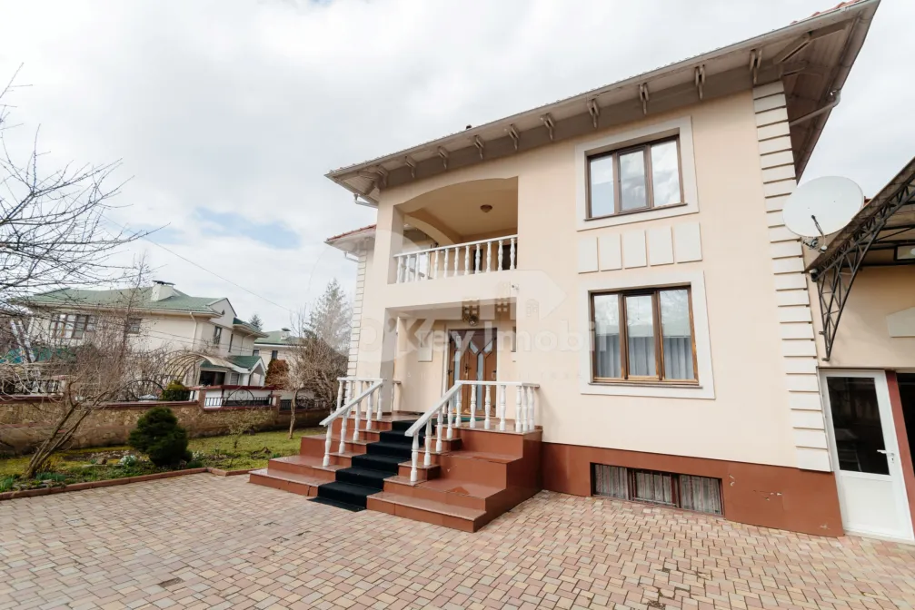 Casă, CENTRU - O'Key Imobil